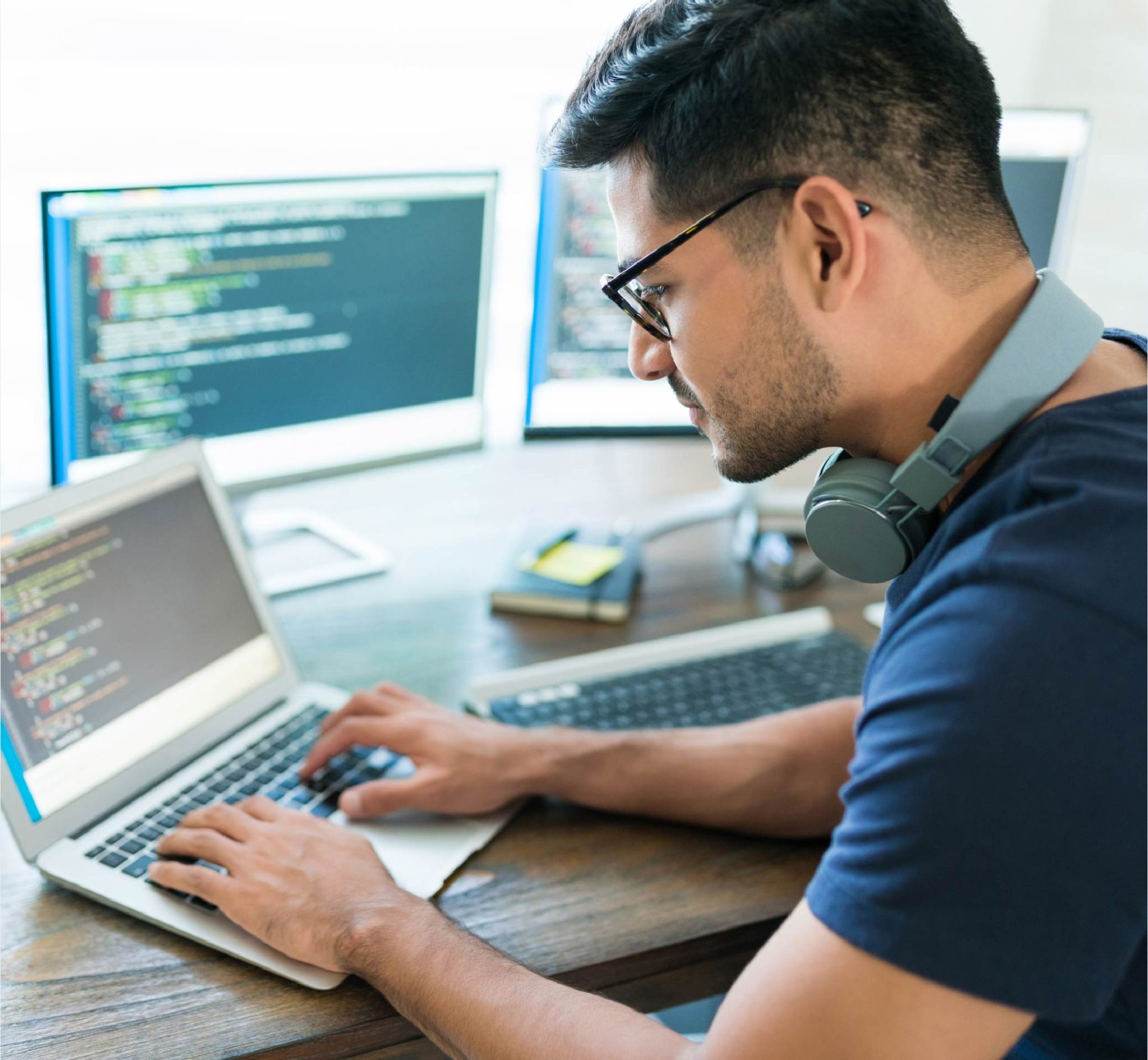 Carrera de Programación | Capacítate y Destaca | Onmex